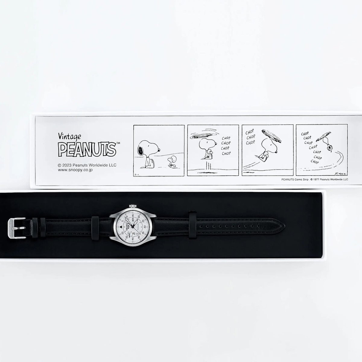 Seiko 5 Sport Snoopy Peanuts 'Parachute' Limited Edition karóra