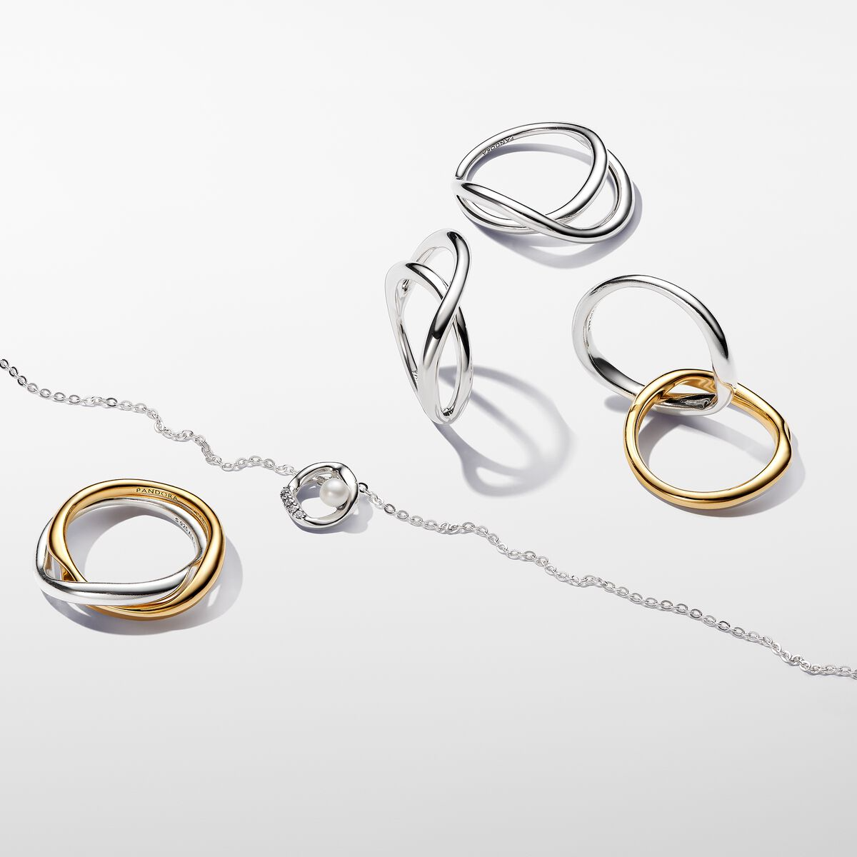 Pandora ékszer Organikus formájú végtelen ezüst gyűrű